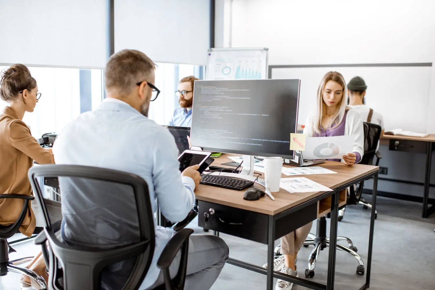 The Beginner's Guide to Outsourcing Developers | Netshell